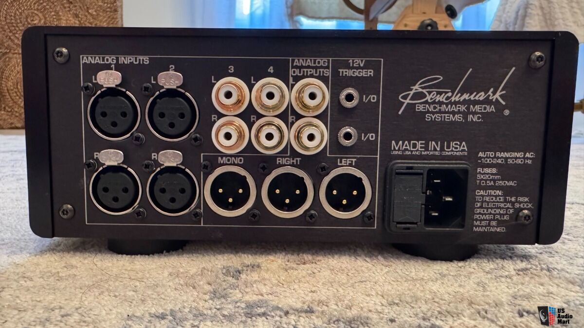 Benchmark LA4 Line Amplifier Photo #6072114 - US Audio Mart