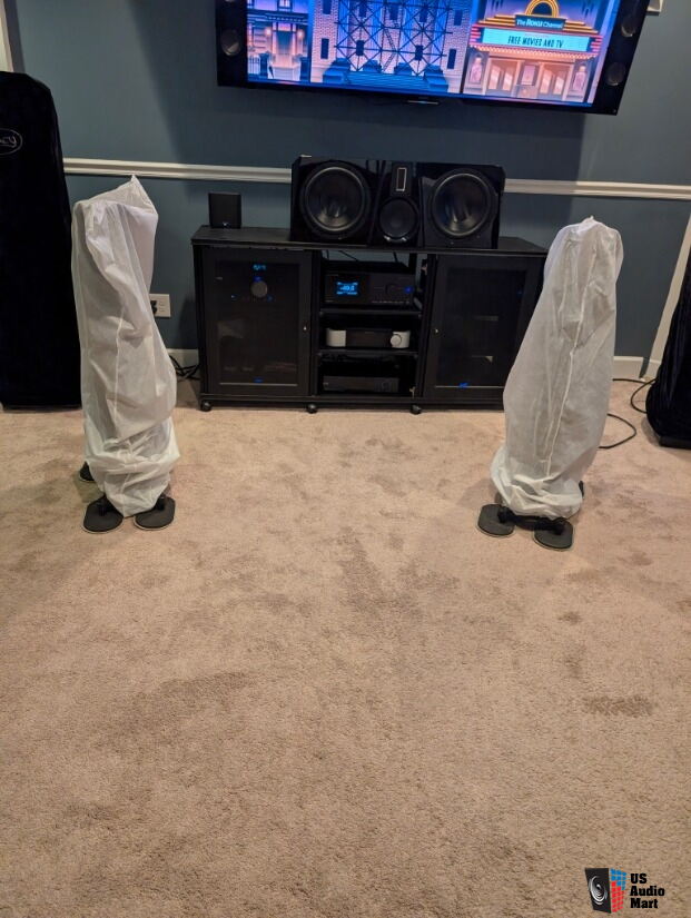 GoldenEar T44 Mini Towers - Mint in Premium Santa Barbara Red Photo ...