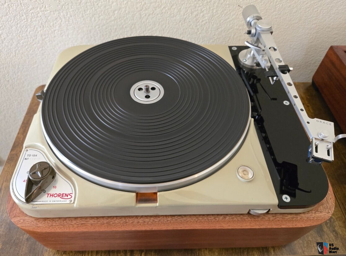 Thorens TD-124 MKI Turntable & Grace G-704 Tonearm Photo #6078065 - US ...