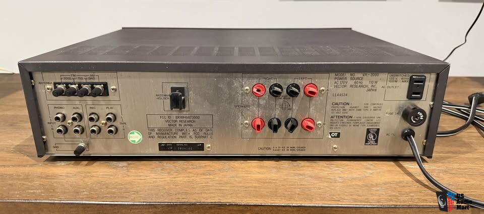 Vector Research VR-2000 - Cool, Quirky and WORKING Vintage Receiver ...