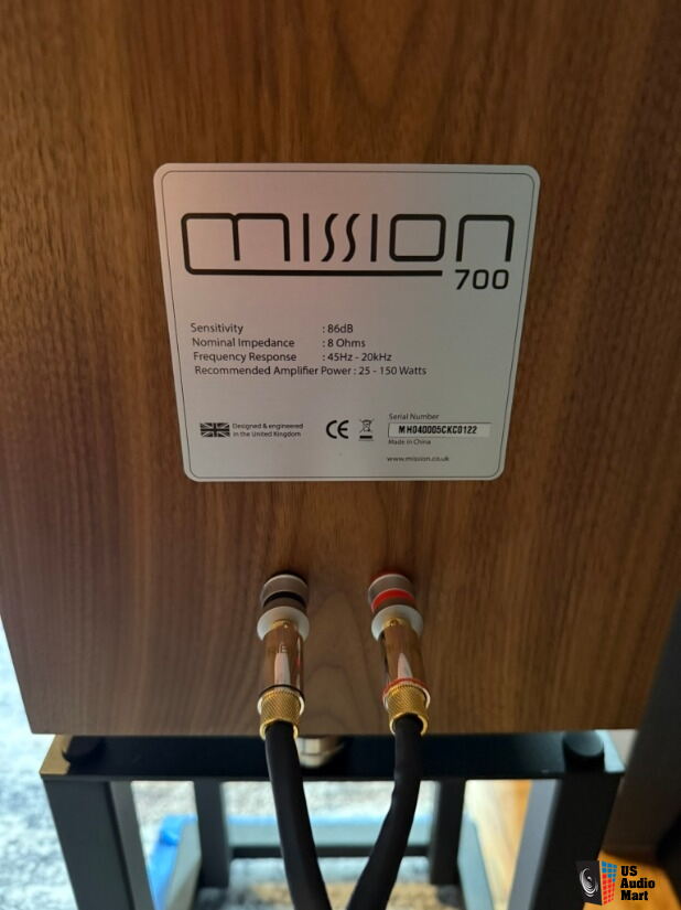 Mission 700 Stand Mount Speaker Pair in Walnut - Dealer Demo ...