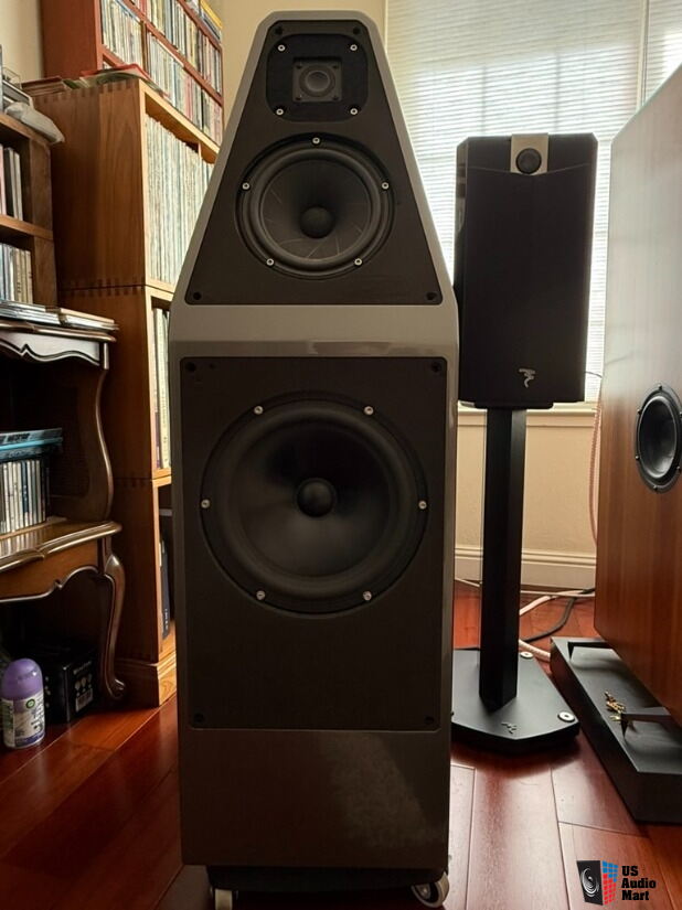 Wilson Audio Sophia Series 2 Silver Grey in excellent pre-owned ...