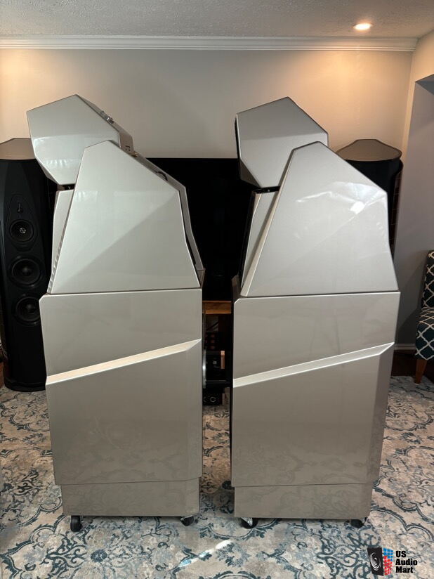 Wilson Audio Maxx 3 Loudspeakers - Desert Silver Photo #6093139 - US ...