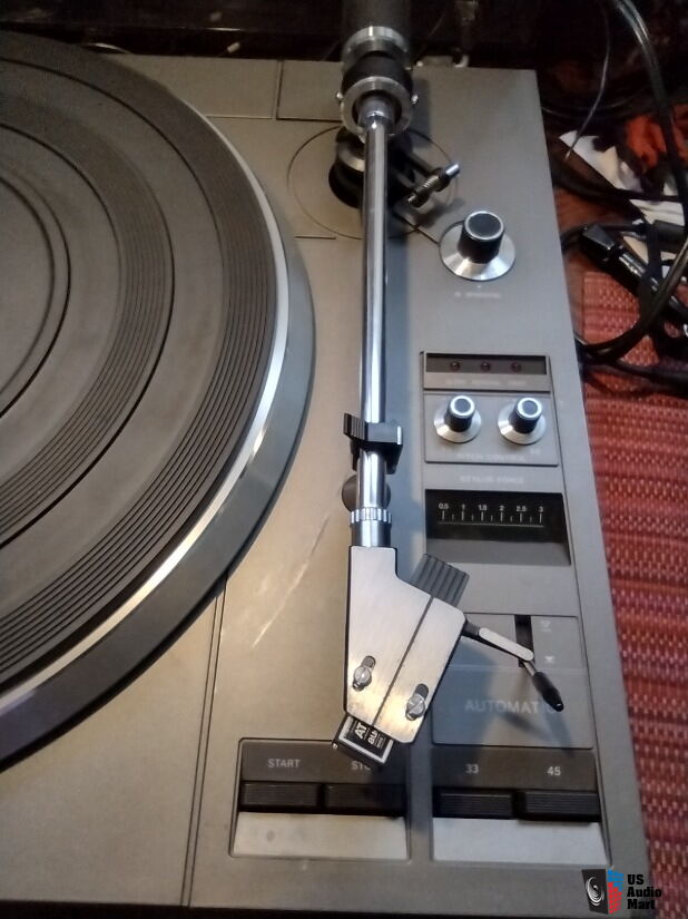 Philips 777 Turntable Photo #6103659 - US Audio Mart