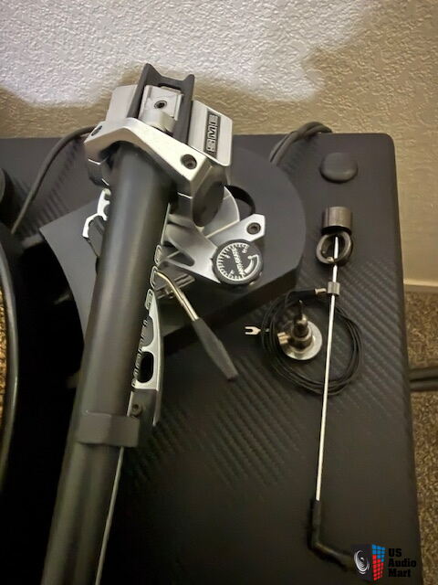 AVID Diva II SP upgraded turntable with SME 309 magnesium tonearm ...