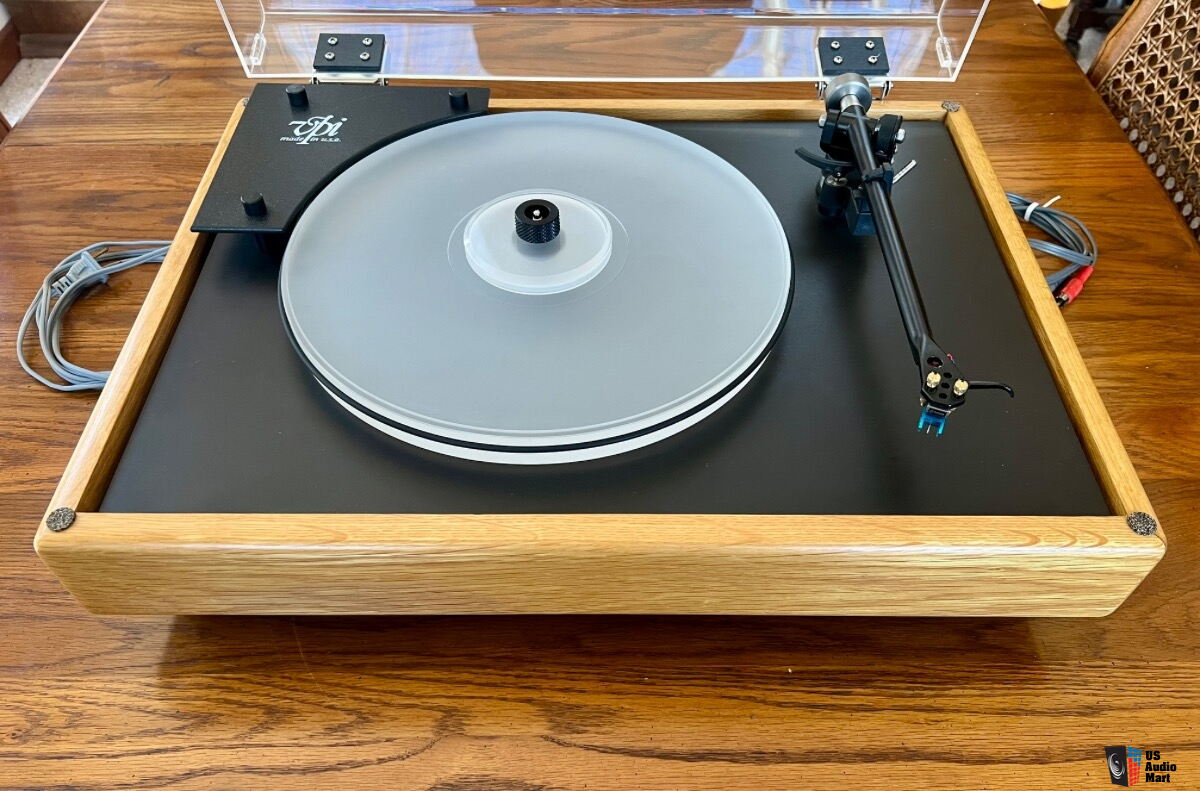 VPI Industries HW-19 and Rega RB-300 tonearm Photo #6106640 - US Audio Mart