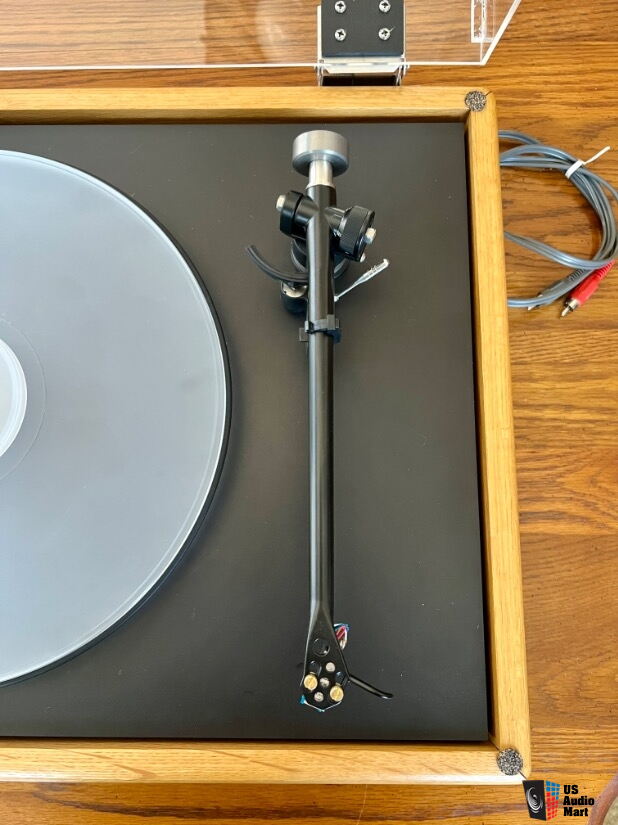 VPI Industries HW-19 and Rega RB-300 tonearm Photo #6106634 - US Audio Mart
