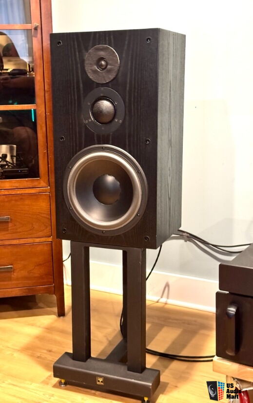 Cello Legend Stradivari - Mark Levinson Design Photo #6134354 - US ...