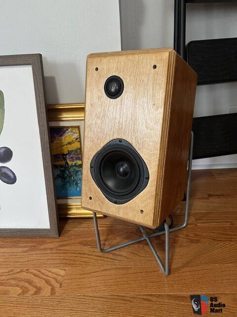 Shahinian Super Elves in Natural oak Attention all Naim enthusiasts ...
