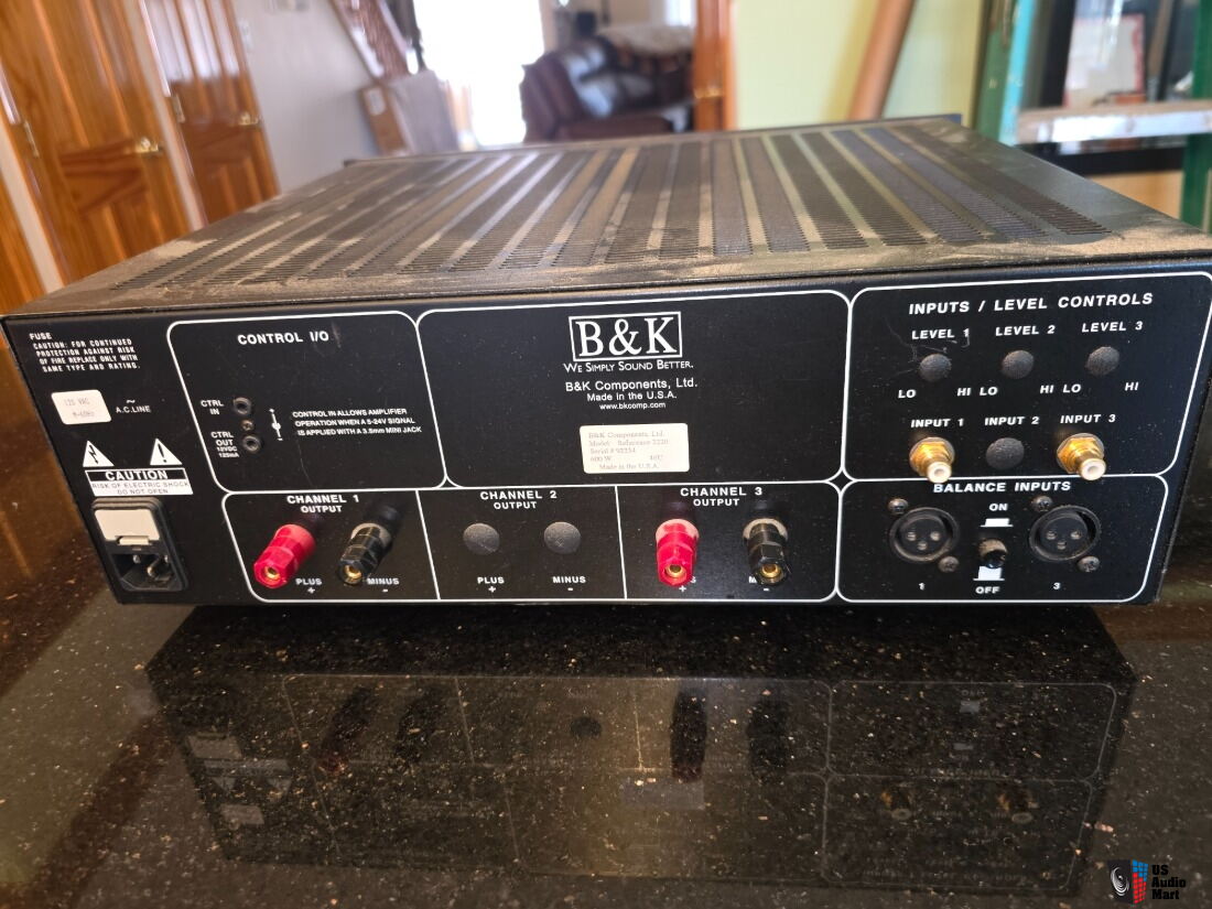 B&K Reference 2220 Stereo Power Amplifier - Made in USA - Excellent ...