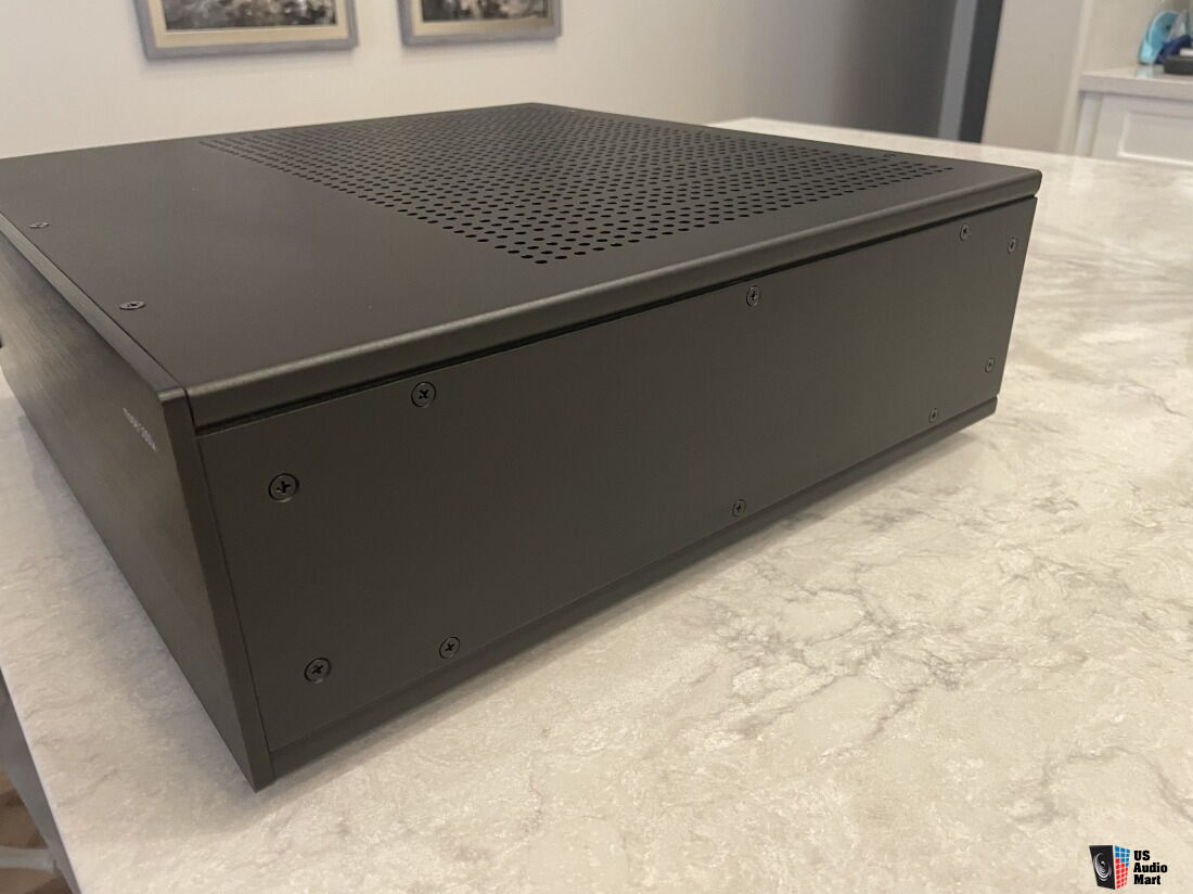 Outlaw Audio 5000x Power Amplifier Photo #6146077 - US Audio Mart