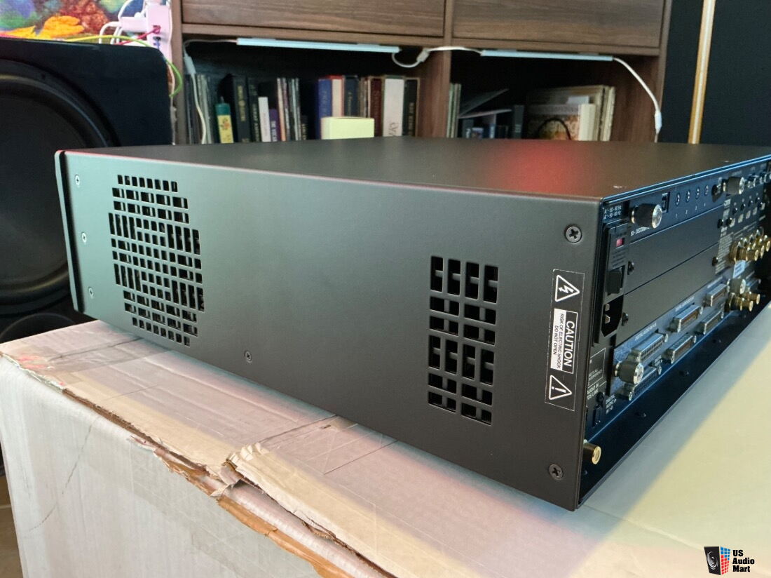 Datasat RS20i Reference HT Processor With Dolby Atmos & lots of Extras ...