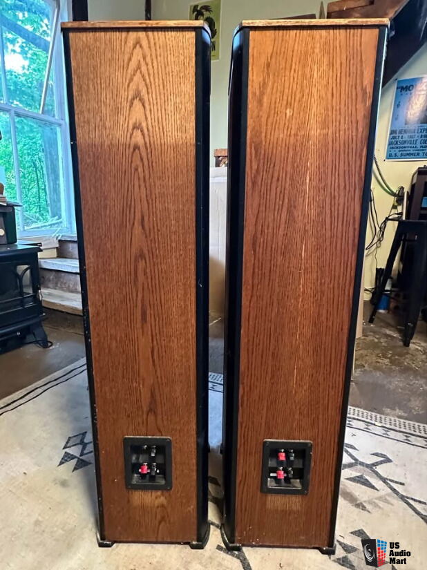PSB Stratus Silver speakers. Local sale only Photo #6167380 - US Audio Mart