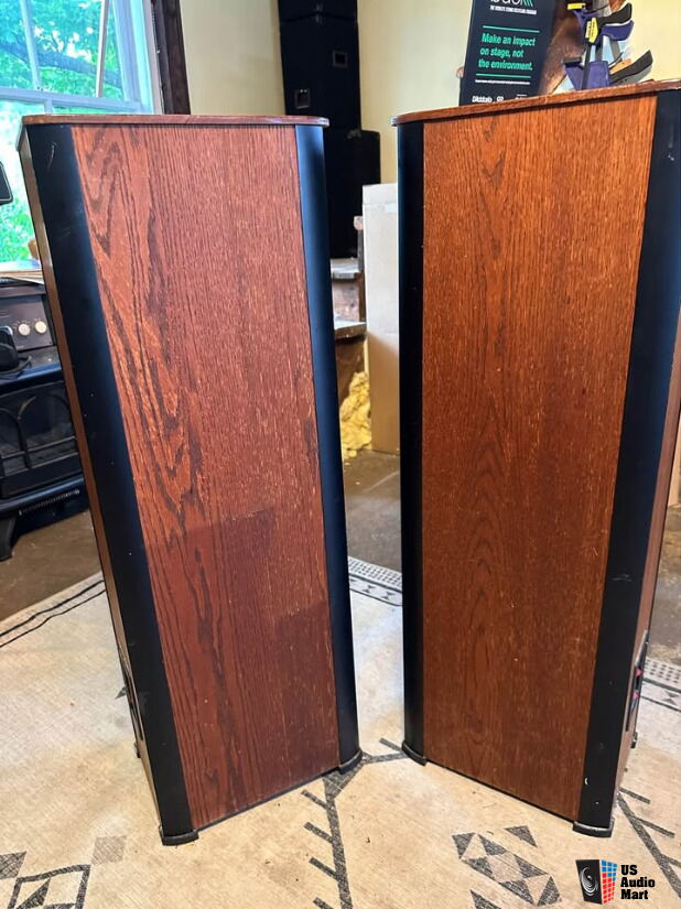 PSB Stratus Silver speakers. Local sale only Photo #6167380 - US Audio Mart