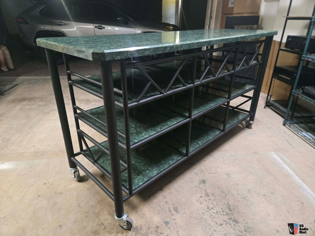 Legendary Billy Bags Pro Stand 4 x 3 custom welded on Casters! Photo ...