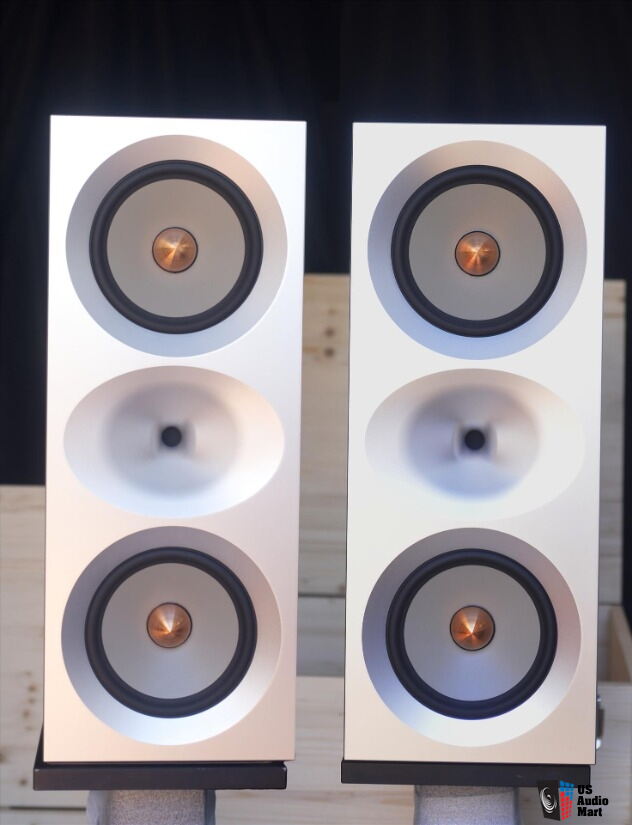 Thrax Lyra Speakers - Silver Photo #6179292 - US Audio Mart
