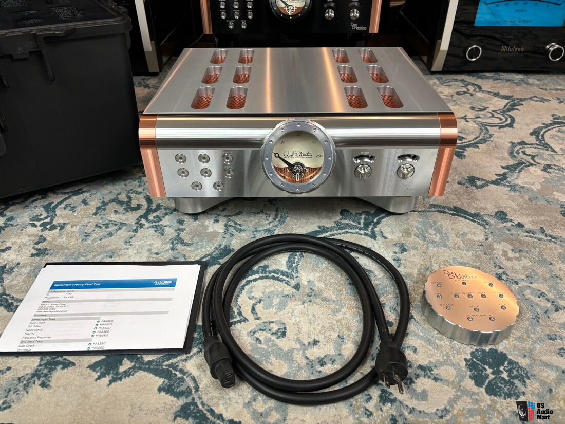 Dan D'Agostino Momentum HD Stereo Preamplifier - Excellent Photo ...