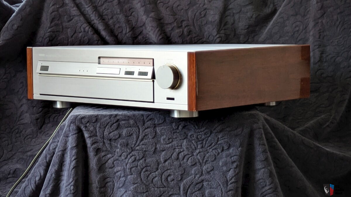 Yamaha CX-2000 Natural Sound Stereo Control Amplifier (Reference Preamp ...