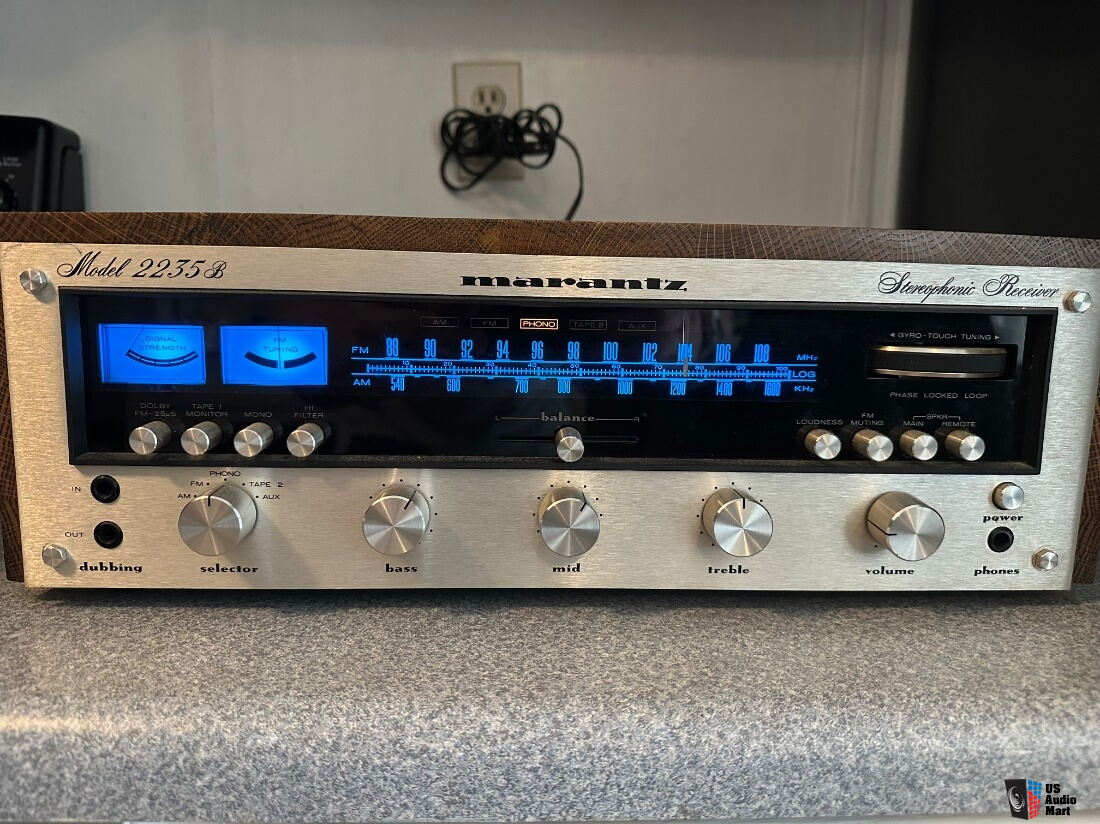 Marantz 2235B with Upgraded Lights & Custom Wood Case - Local Pickup ...