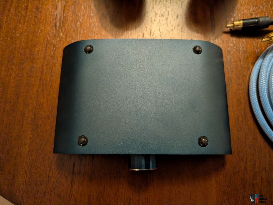 Sennheiser HD650 Headphones and iFi Zen Can Signature 6XX Headphone Amp ...