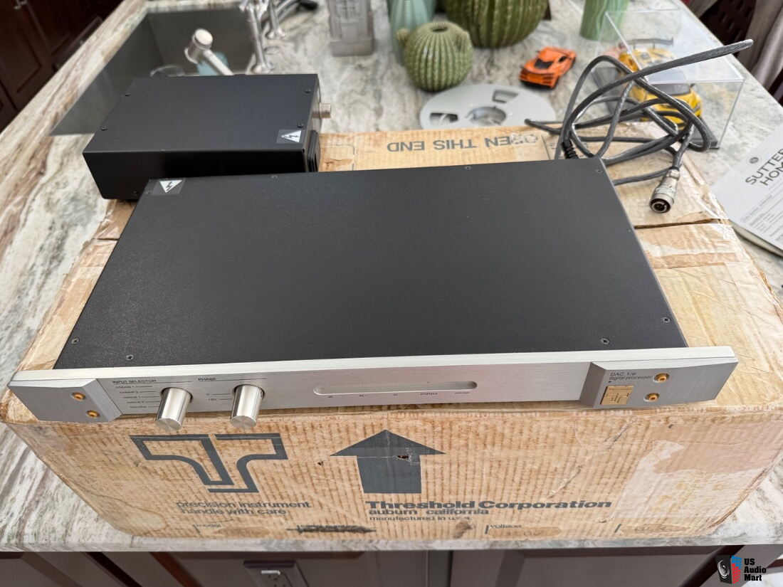 Threshold DAC 1e Digital to Analog Audio Processor Photo #6256009 - US ...