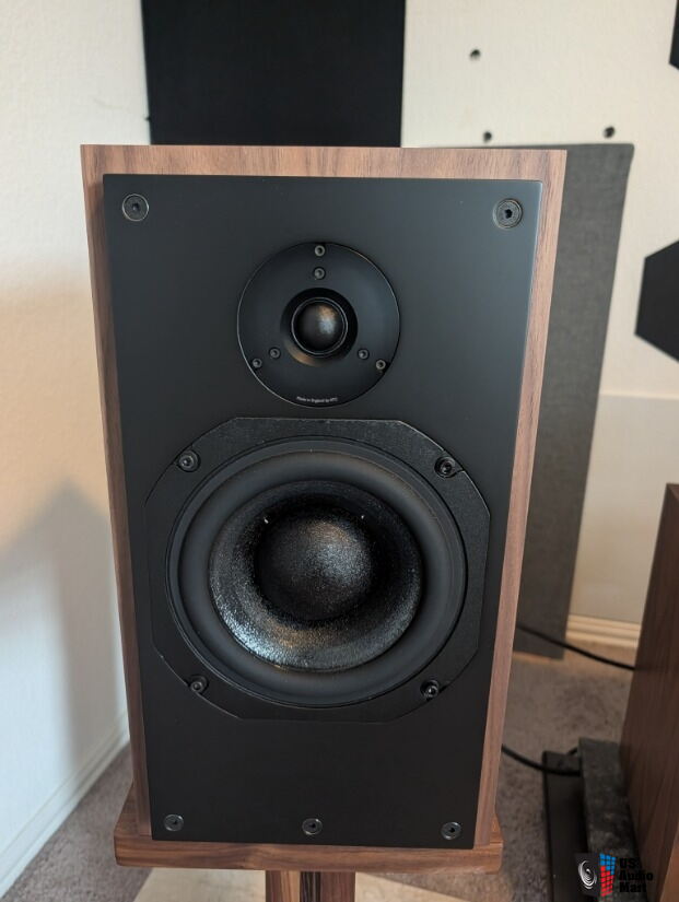 ATC SCM20ASL active bookshelf speakers in american walnut finish (first ...