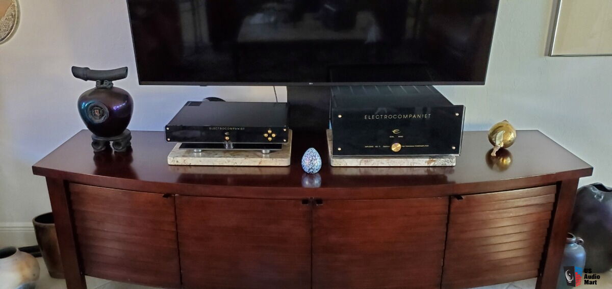Electrocompaniet AW250-R 250 Watt Amp - Free Shipping - Make An Offer ...