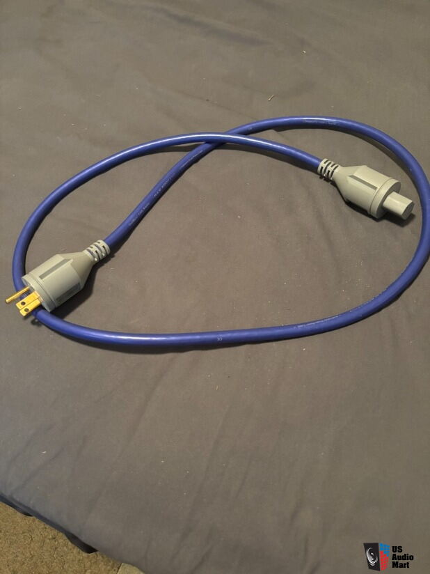 IsoTek EVO3 Premier Power Cable 5ft Photo #6280758 - US Audio Mart