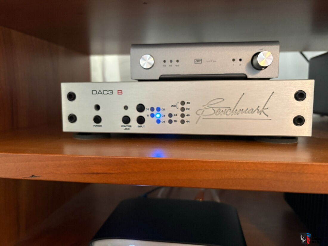 PENDING SALE - Full Benchmark Stack - AHB2, HPA4, DAC 3B in Silver ...