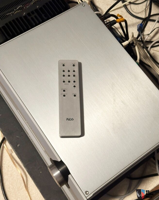 Pass Labs XP-20 preamp Photo #6286981 - US Audio Mart