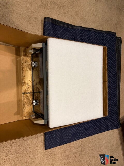 McIntosh MC452 + McIntosh C49 spectacular combo in Immaculate condition ...