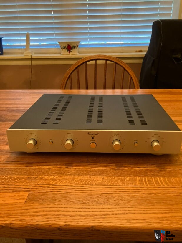 Vincent SA-32 Hybrid tube preamplifier LIKE NEW Photo #6291622 - US ...