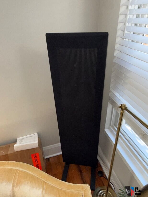 Magnepan .7 w/ OG packaging and stands and upgraded risers Photo ...
