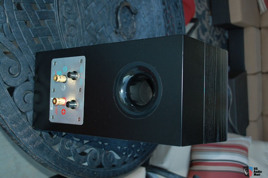 Revel M22 bookshelf speakers Photo #634028 - US Audio Mart