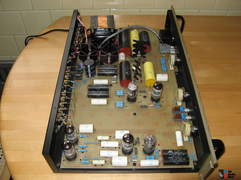 Conrad Johnson PV8 (with phono stage) Photo #634814 - Canuck Audio Mart