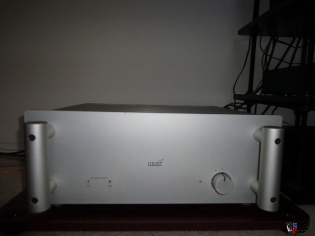 CONRAD JOHNSON MOTIF MS-100 AMPLIFIER Photo #641714 - Canuck Audio Mart