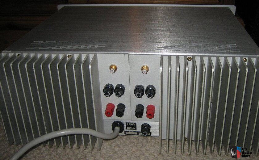 CONRAD JOHNSON MOTIF MS-100 AMPLIFIER Photo #641714 - Canuck Audio Mart