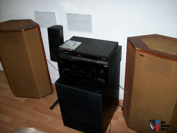 WHARFEDALE Model W4 SPEAKERS Photo #678013 - US Audio Mart