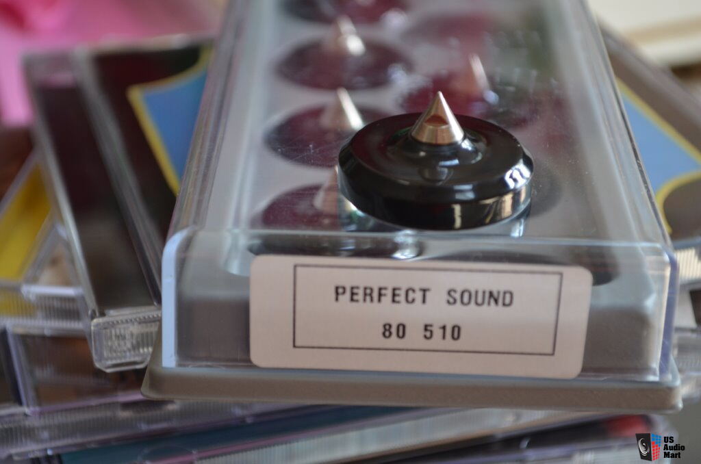 Perfect Sound Isolation Cones/Spikes Black & Stainless Steel Photo ...