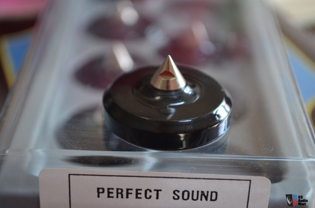 Perfect Sound Isolation Cones/Spikes Black & Stainless Steel Photo ...