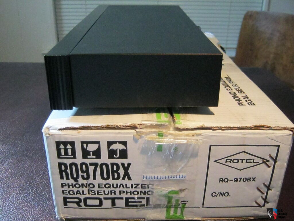 ROTEL RQ970BX phono preamp Photo #743435 - US Audio Mart