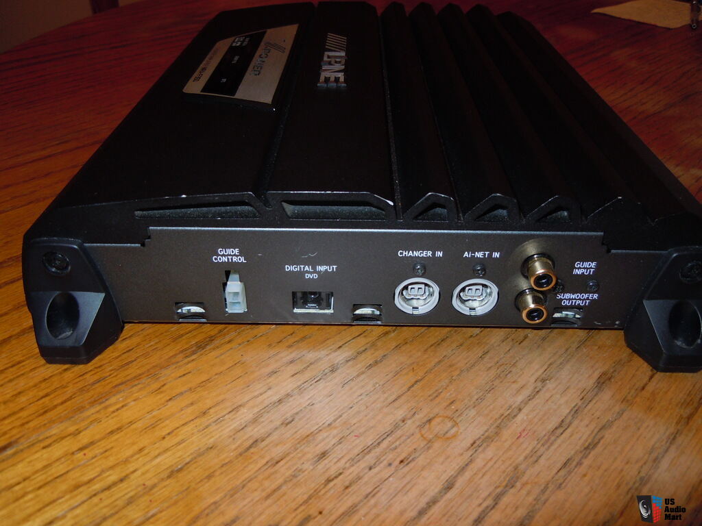 Alpine MRA-F350 theater amplifier for car Photo #745369 - US Audio Mart