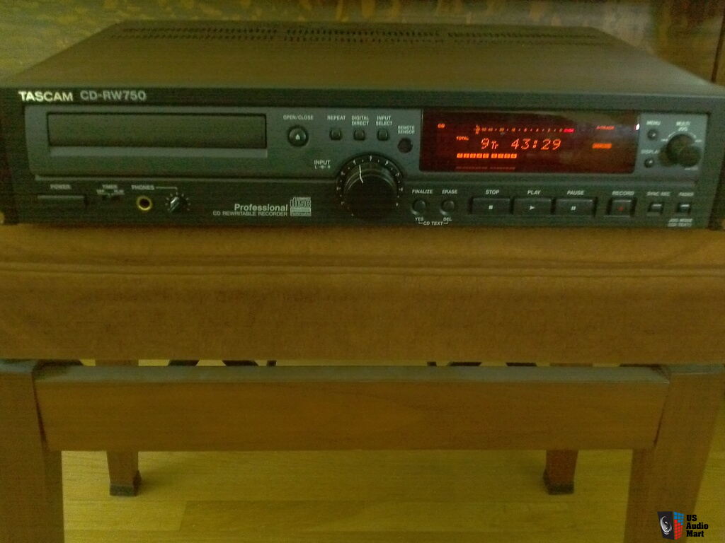 SALE PENDING: Tascam CD-RW750 Pro CD recorder For Sale - US Audio Mart