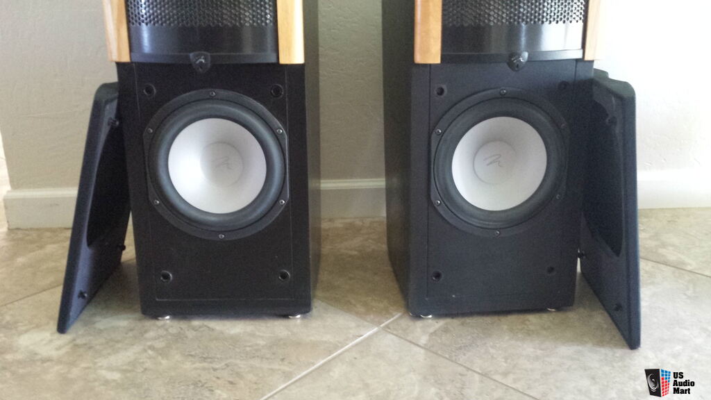 Martin Logan Aeon i Electrostatic Speakers Photo #774600 - US Audio Mart