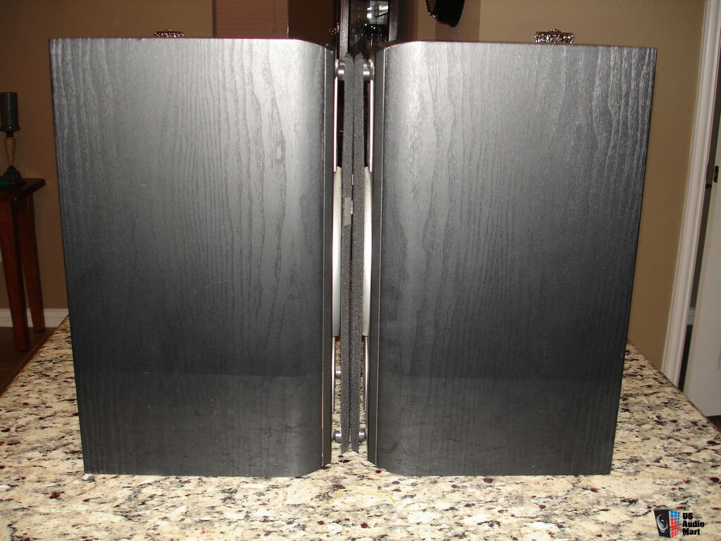 JBL N26 II Bookshelf Speakers Photo #775205 - Canuck Audio Mart