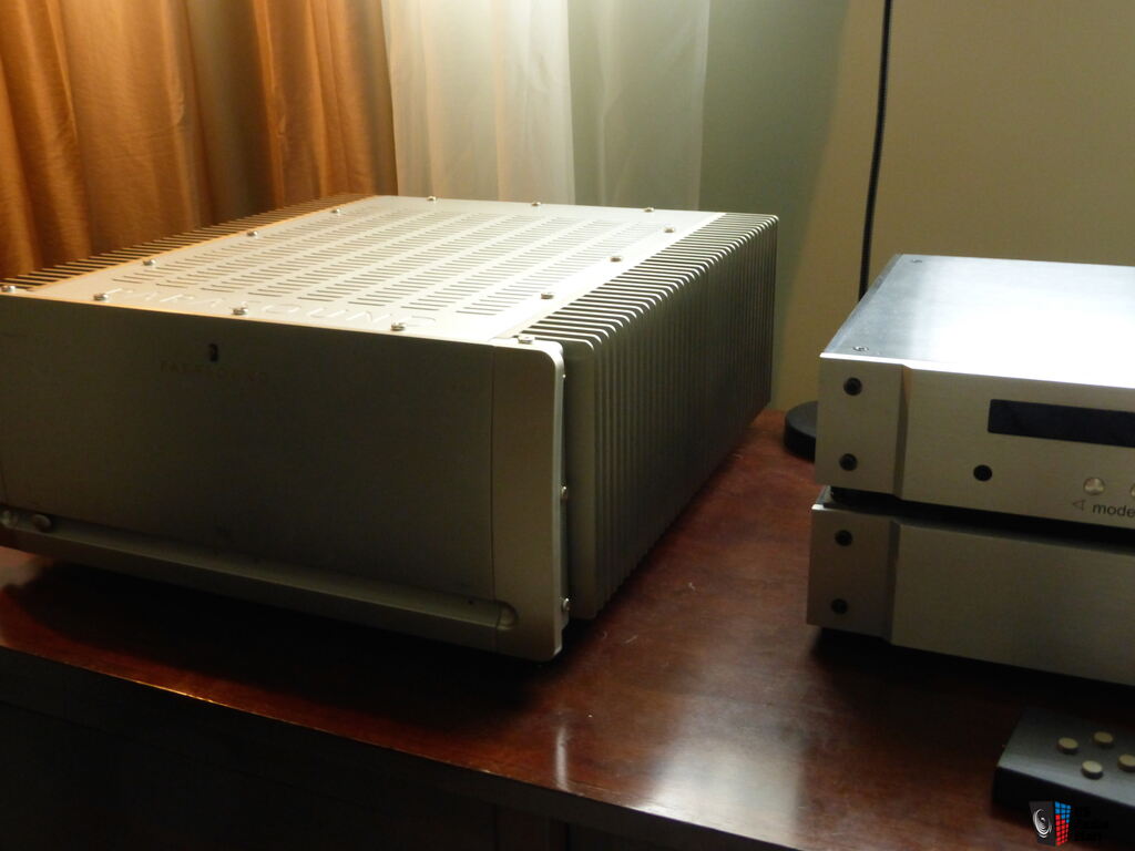 Parasound A-21 Amplifier Photo #782519 - Canuck Audio Mart