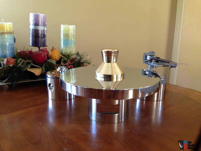TriangleART CONCERTO TURNTABLE WITH JELCO SA750 AND JELCO PHONO CABLE ...