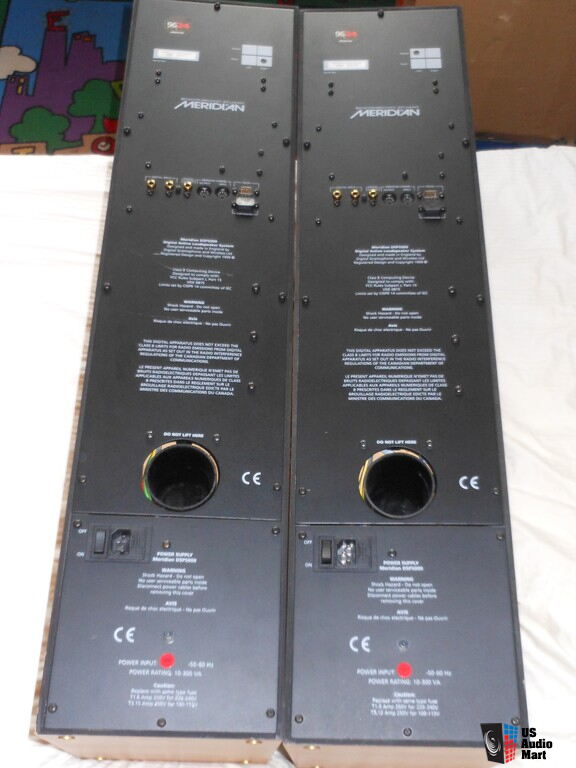 Meridian System DSP5000 96/24 Digital Speakers, Meridian 561 Controller ...