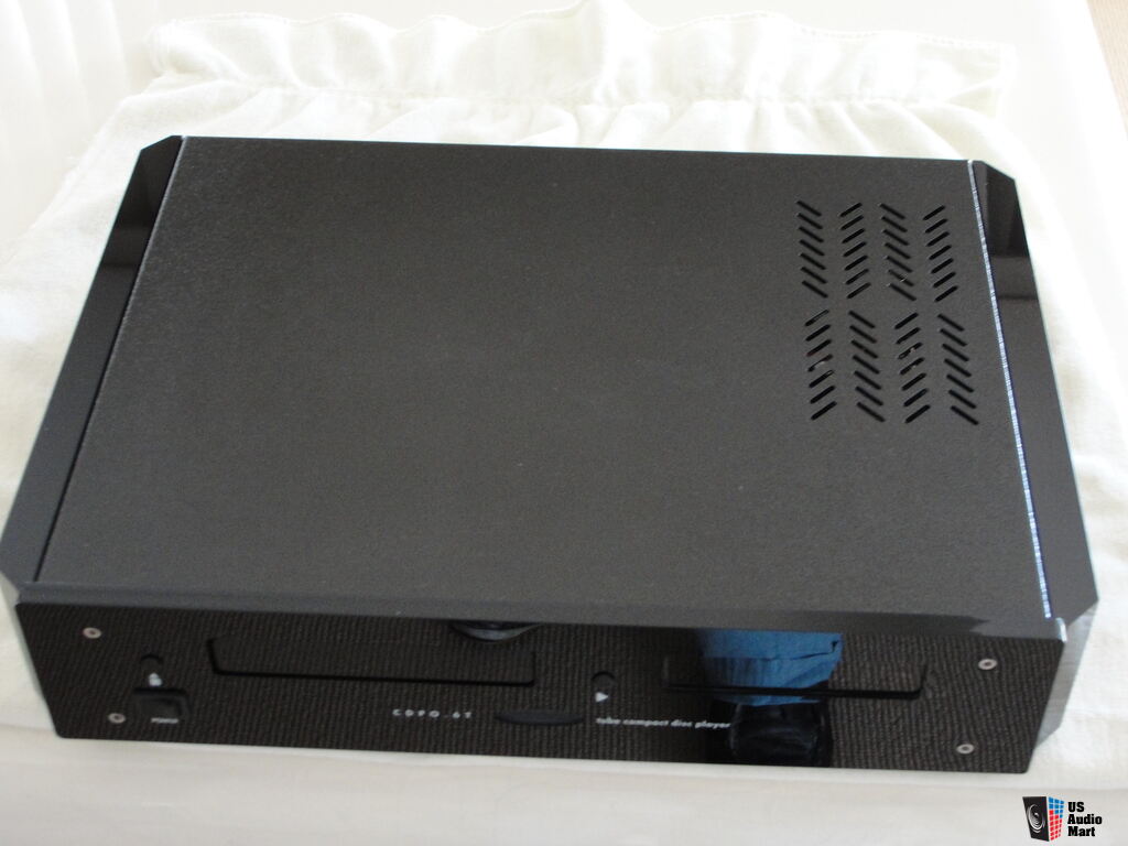 LECTOR CDP-0.6T Hybrid CD Player Photo #829784 - UK Audio Mart