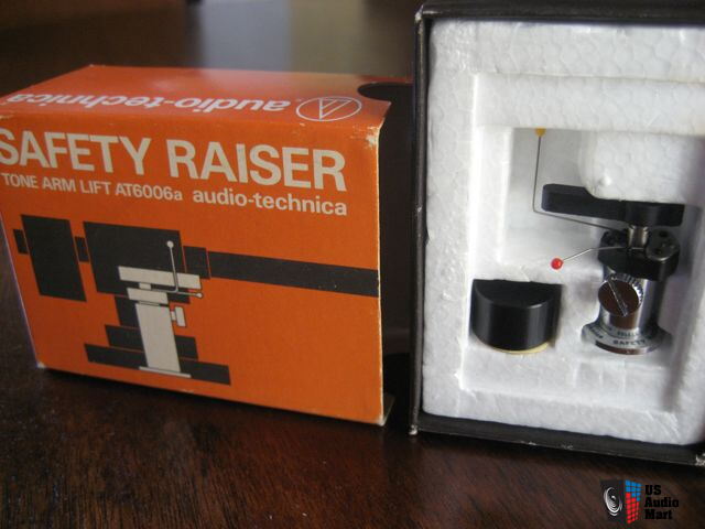 AUDIO TECHNICA SAFETY RAISER AT6006a TONEARM LIFT + 2 Record Brushes ...